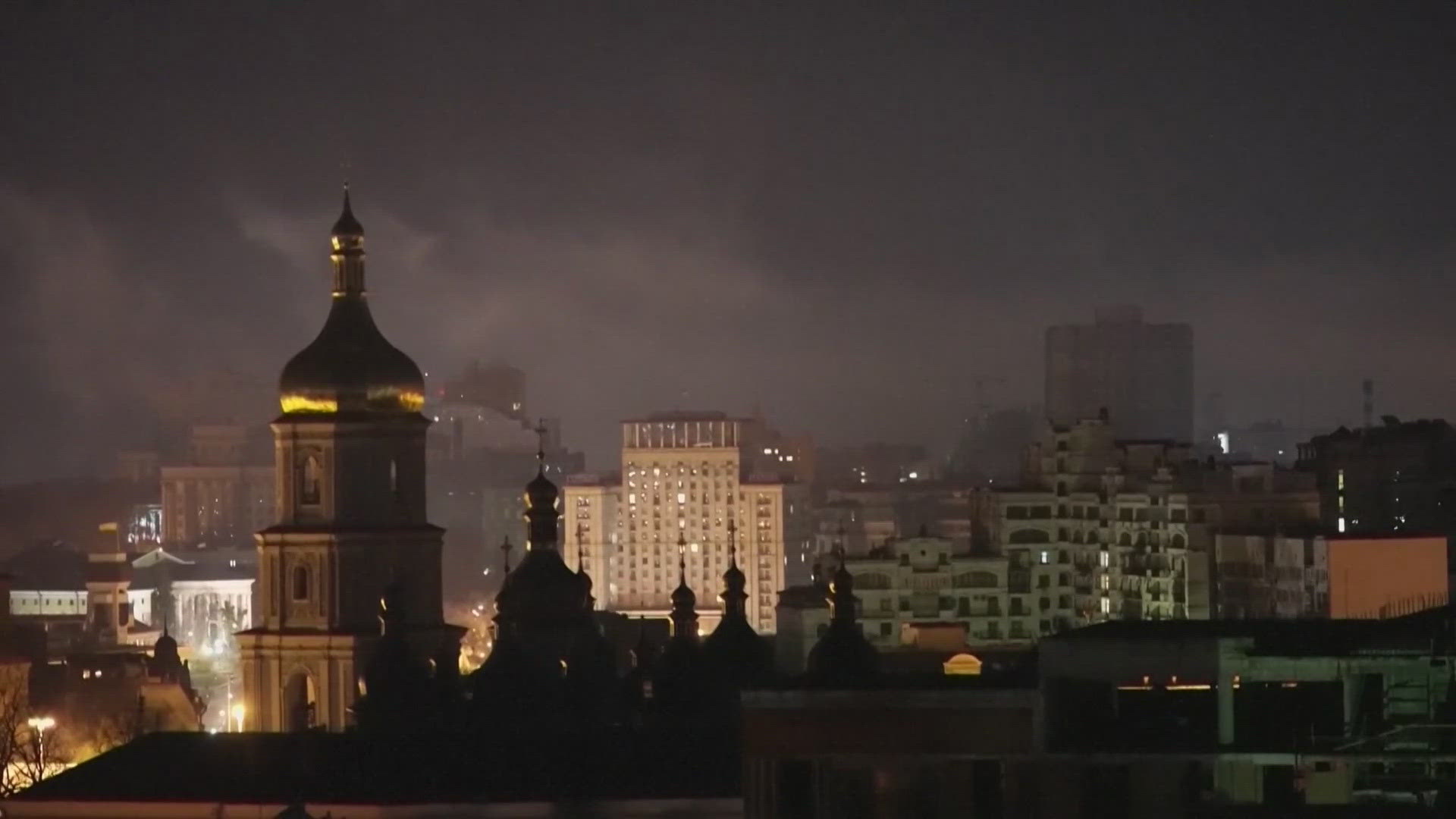 Trump inserts new tensions in high-stakes Ukraine-Russia peace talks ...