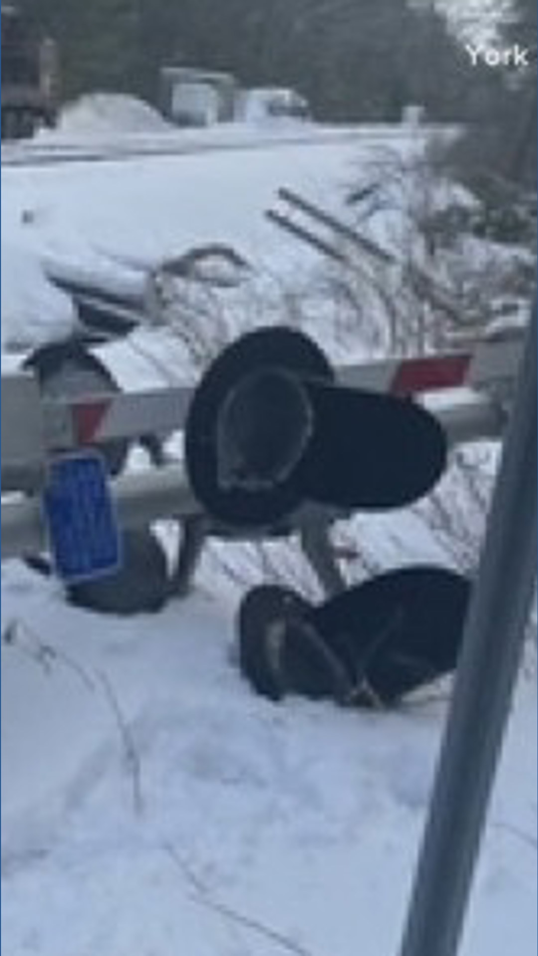 Deputies look for information on knocked over railroad sign in Arundel ...