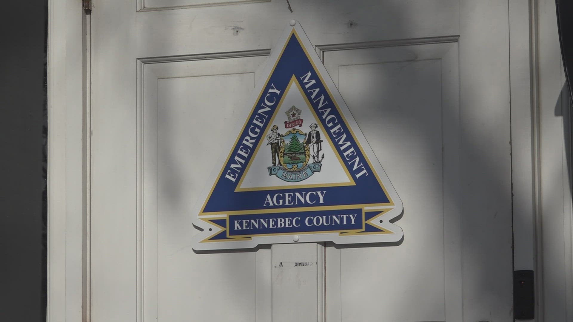 Singer Pink spends New Year's Eve in hospital | newscentermaine.com