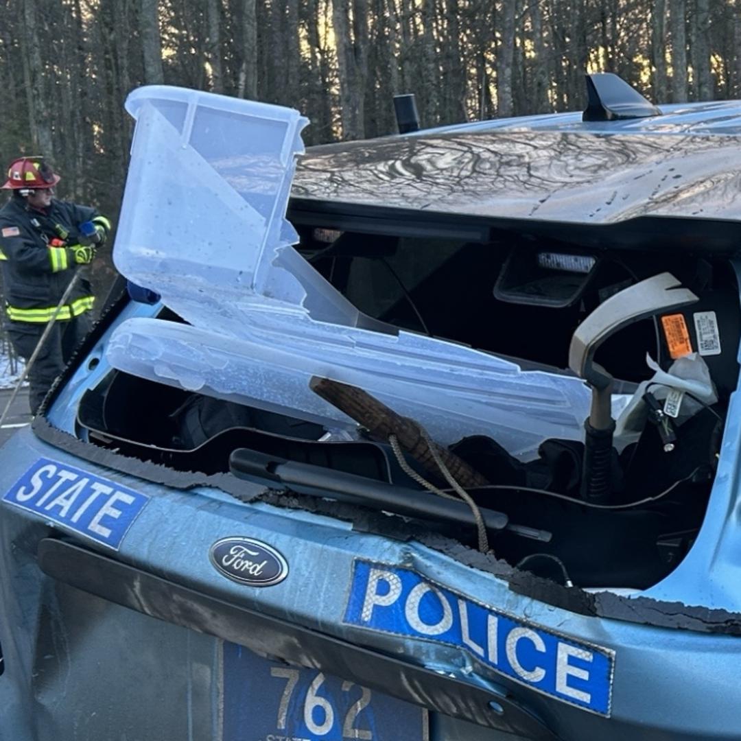 State trooper, driver taken to hospital after cruiser struck on Maine ...