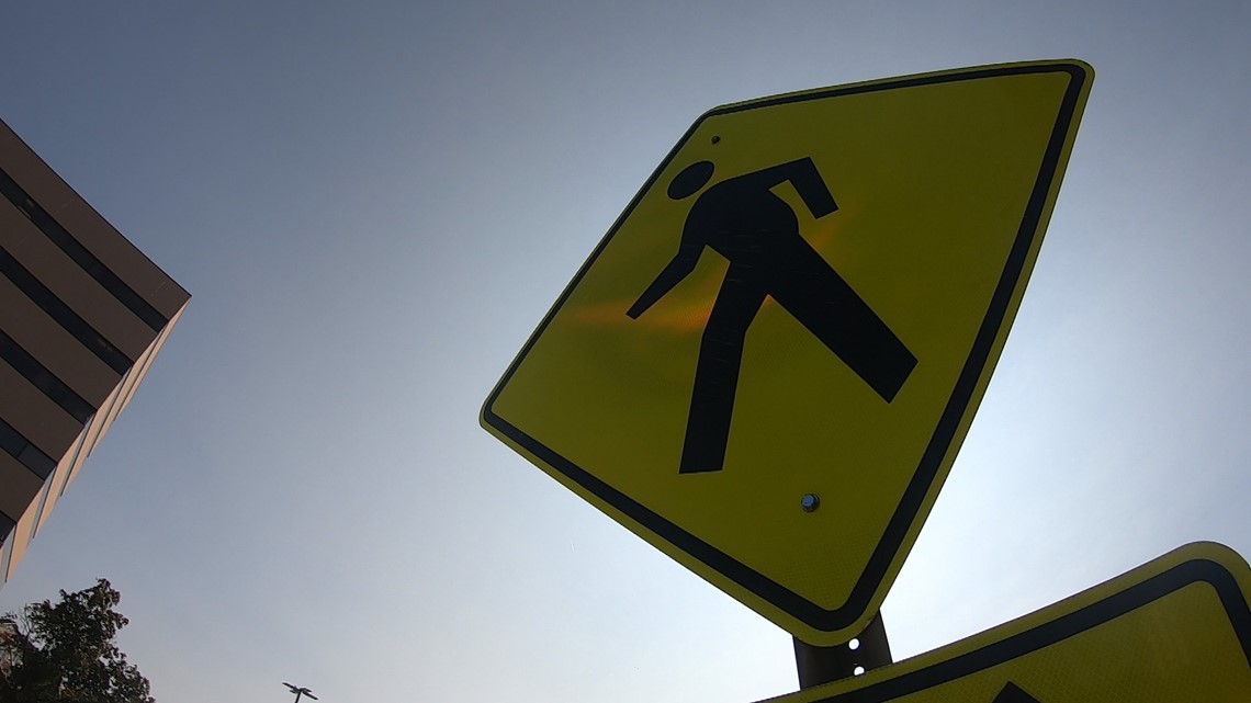 Auburn holds public 'walk audits' to promote street safety ...