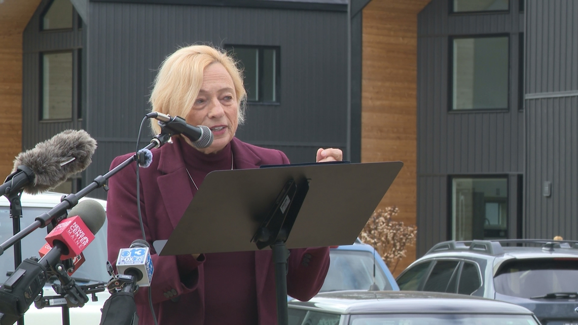 Lewiston shooting victims who tried to stop gunman honored with award ...