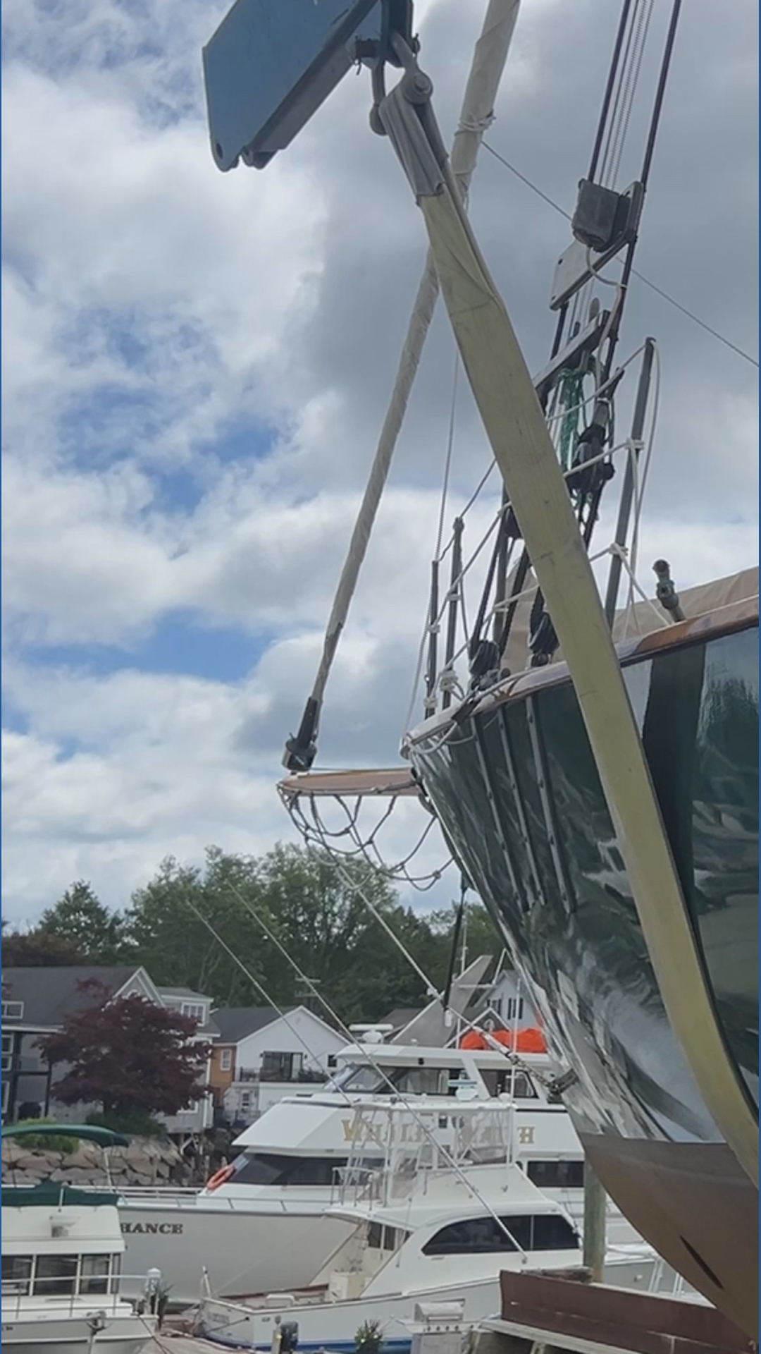 Diesel spill prompts no-swim advisory near Kennebunk beaches ...