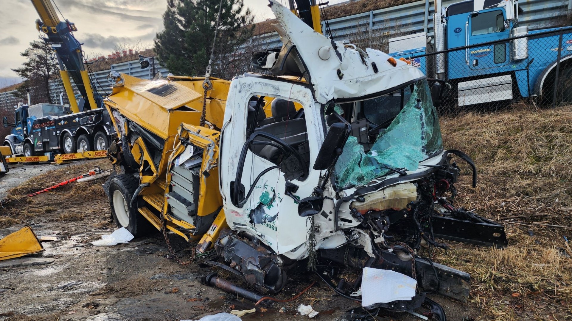 Truck goes off Tukey's Bridge in Portland, Maine | newscentermaine.com
