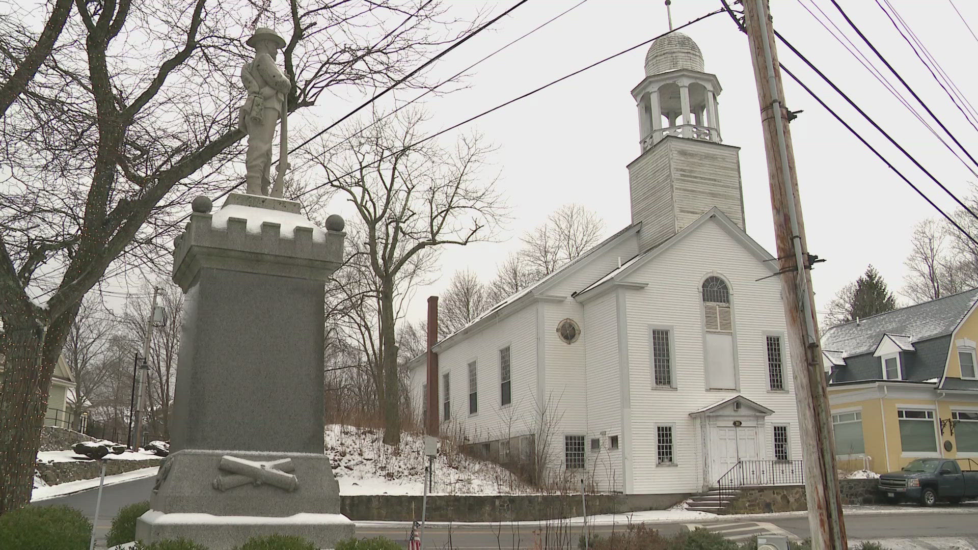 Fire departments mourn loss of Windham fire deputy chief ...