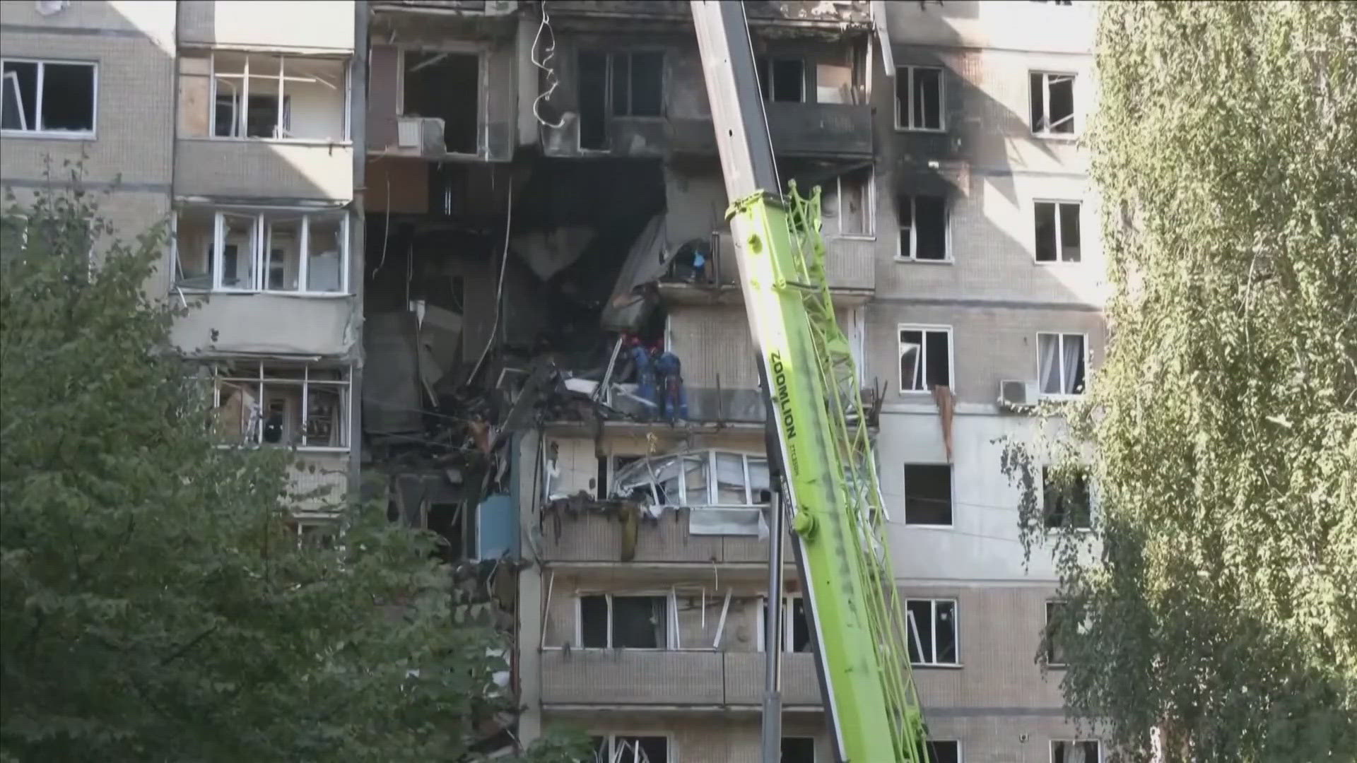 Russia damages a main Ukrainian government buildings in Kiev ...