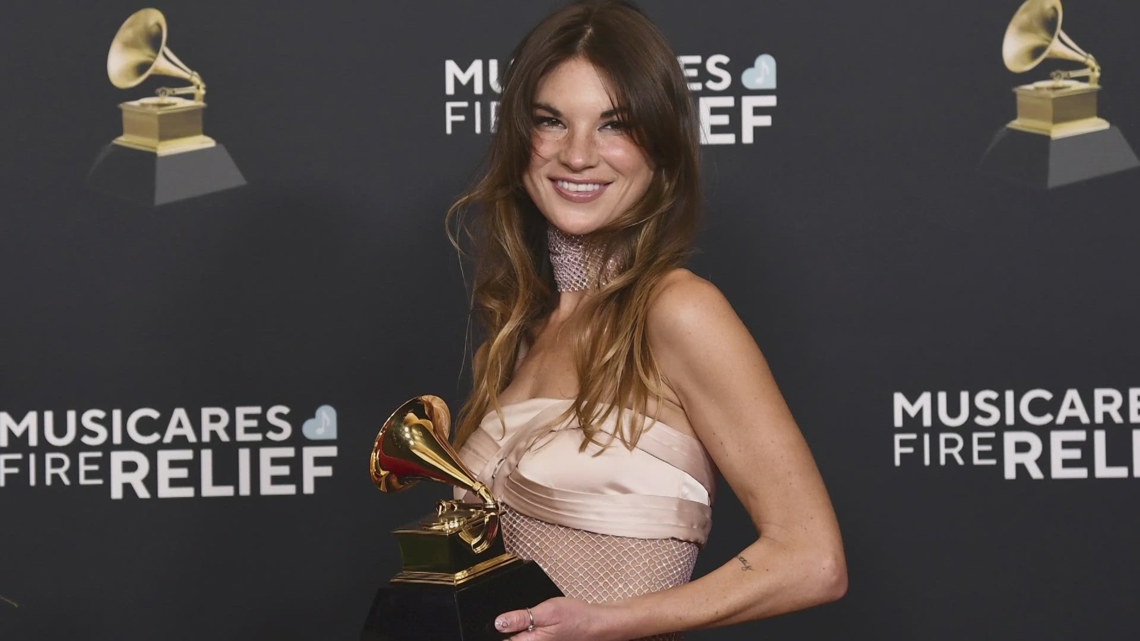 Windham, Maine native Amy Allen wins songwriter of the year Grammy ...