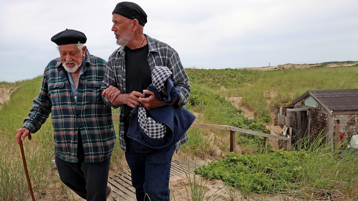 Artist Salvatore Del Deo allowed to live in Cape Cod dune shack ...