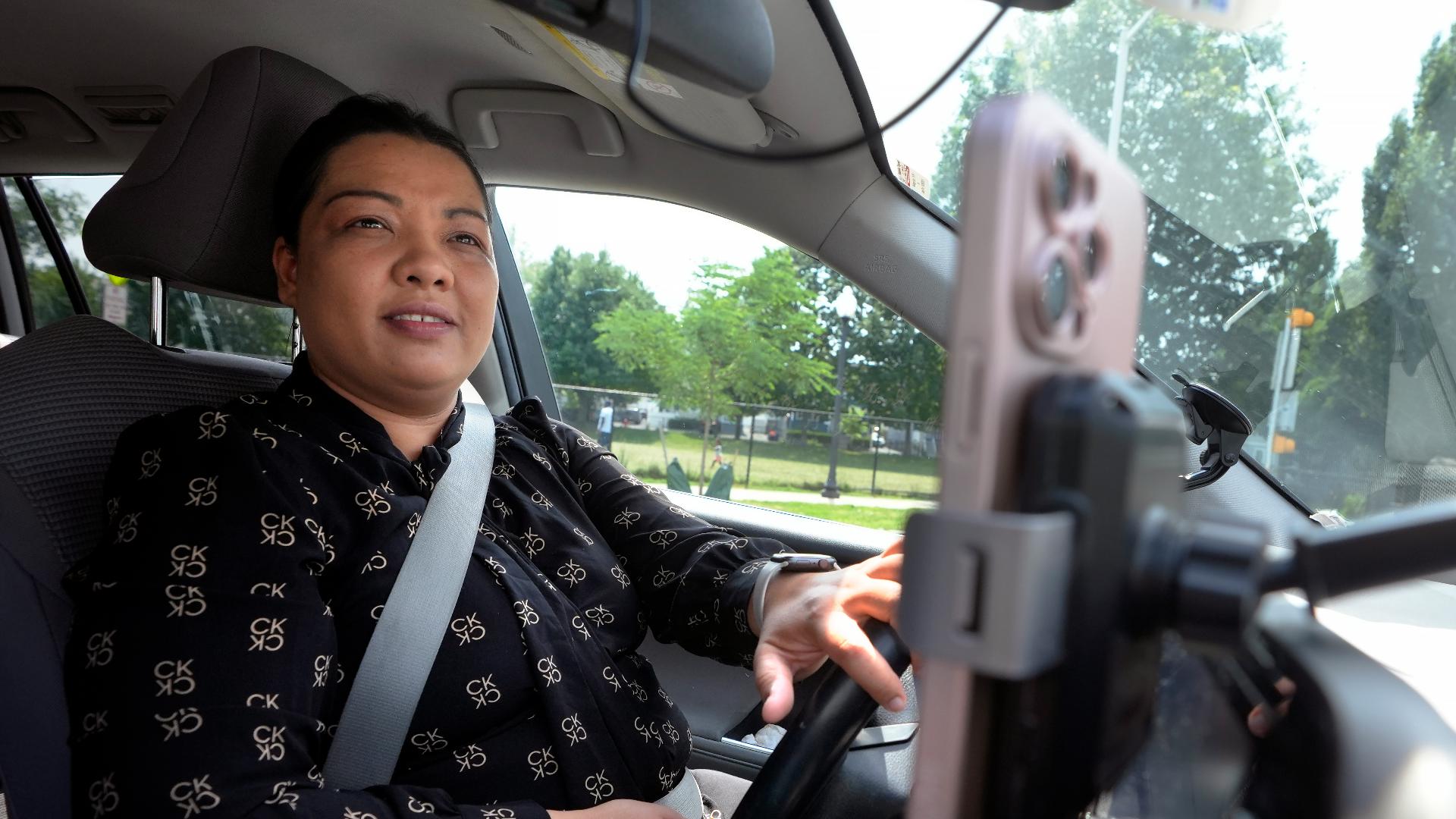 Uber, Lyft drivers want to form union, on November ballot, MA ...