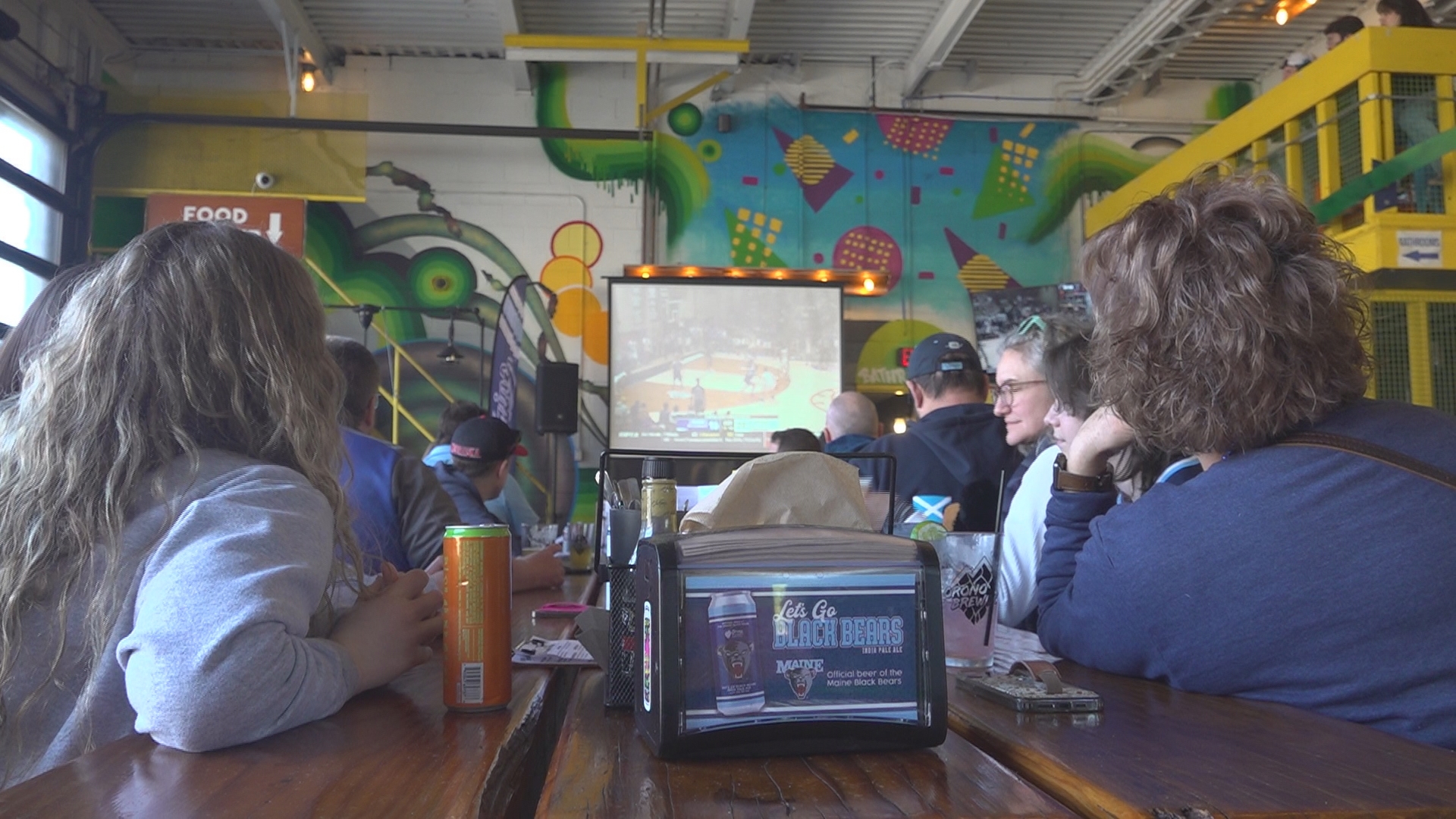 'Top Gun' actor Whip Hubley lives in Maine | newscentermaine.com