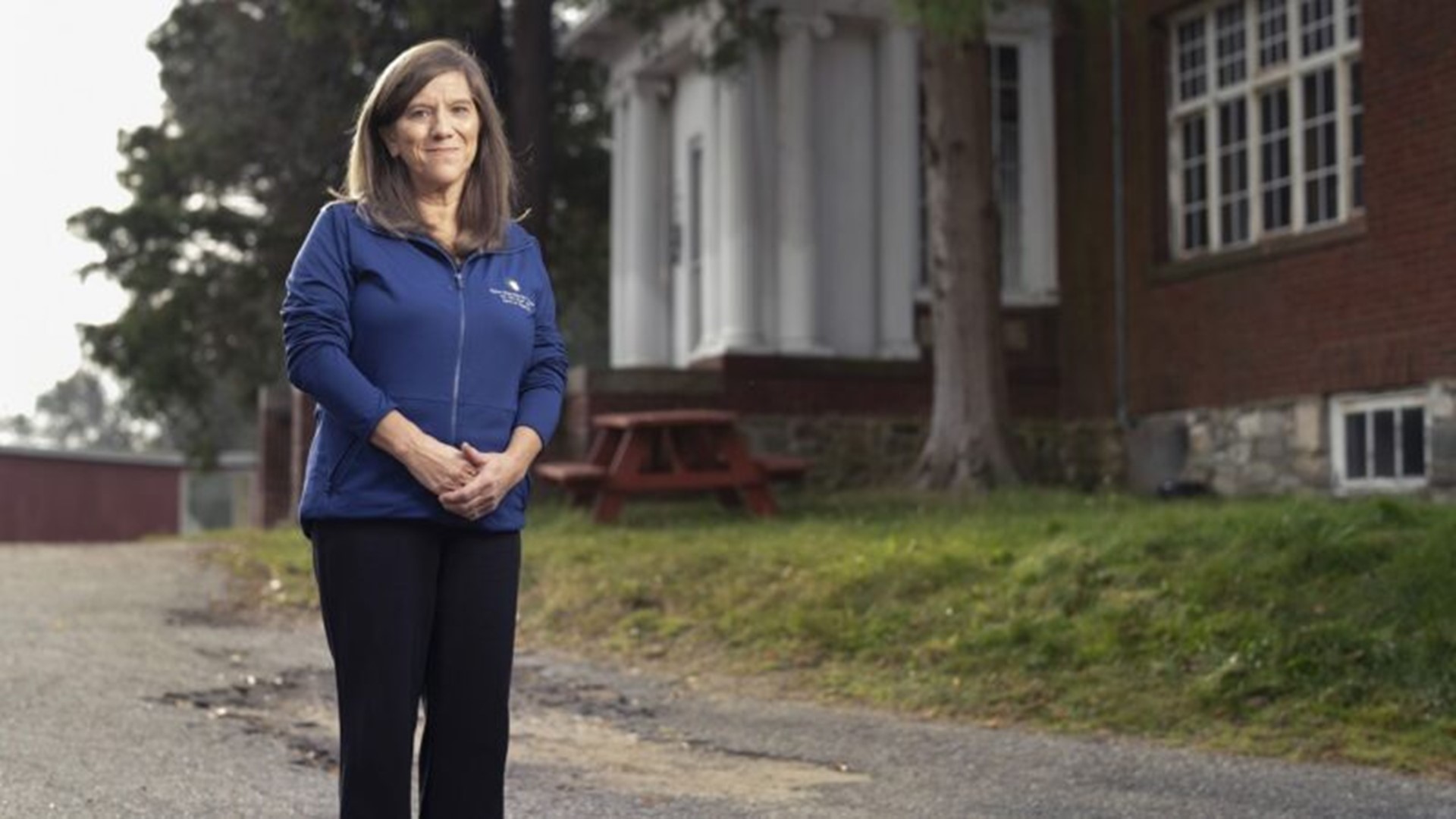Leader in Maine’s Deaf community leaving Baxter post | newscentermaine.com