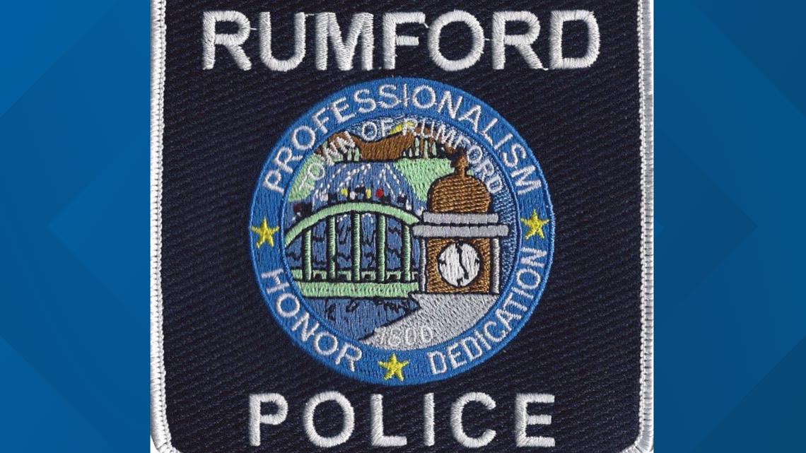 Rumford police look for suspects who shot at officers during stop ...