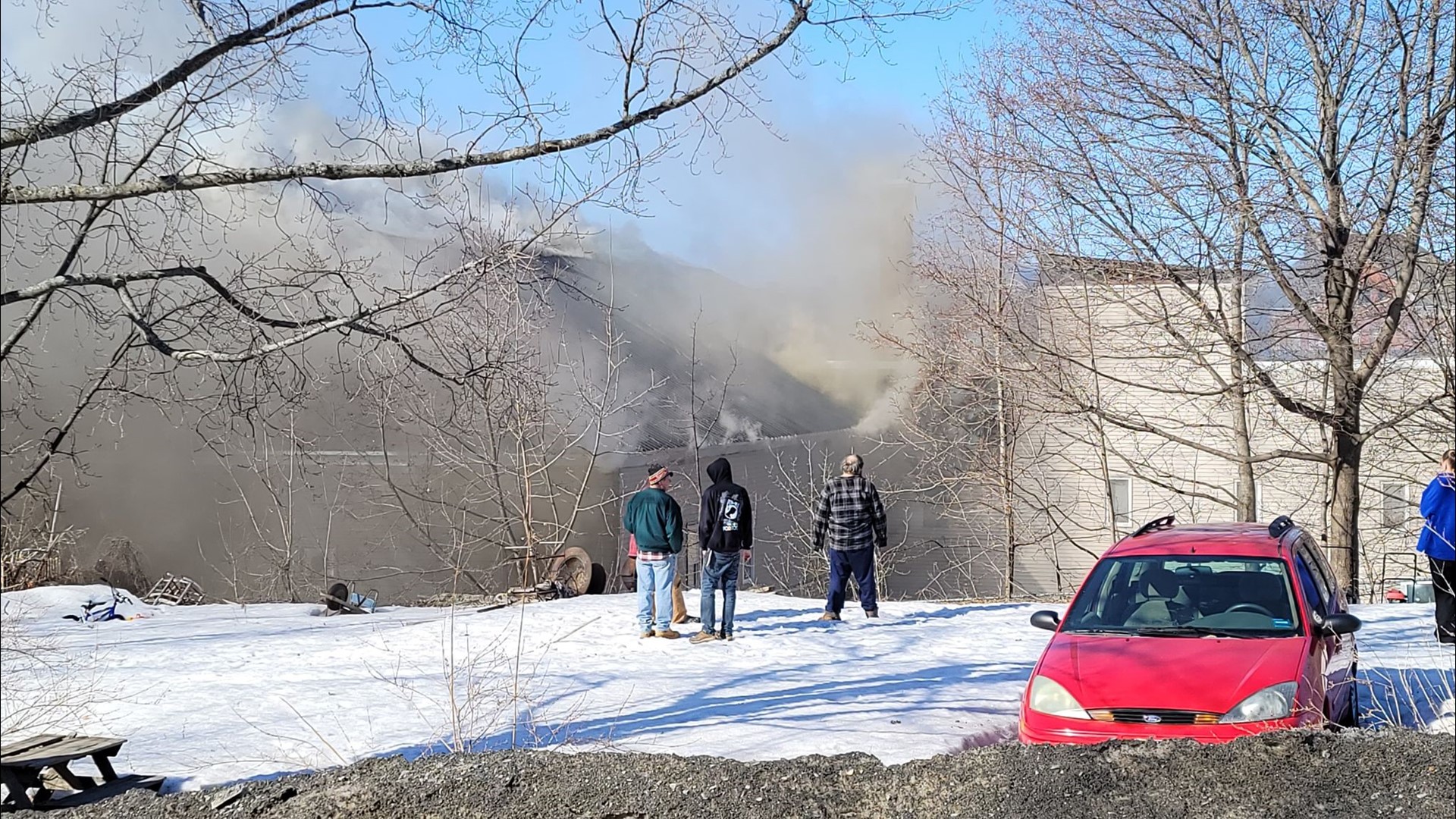 Several injured in northern Maine apartment fire | newscentermaine.com