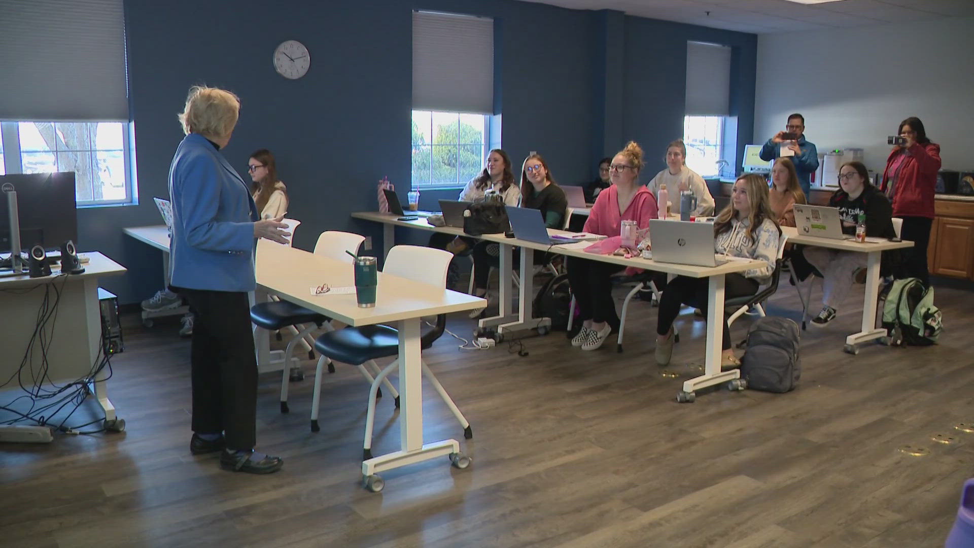 Gov. Mills discusses community college program | newscentermaine.com