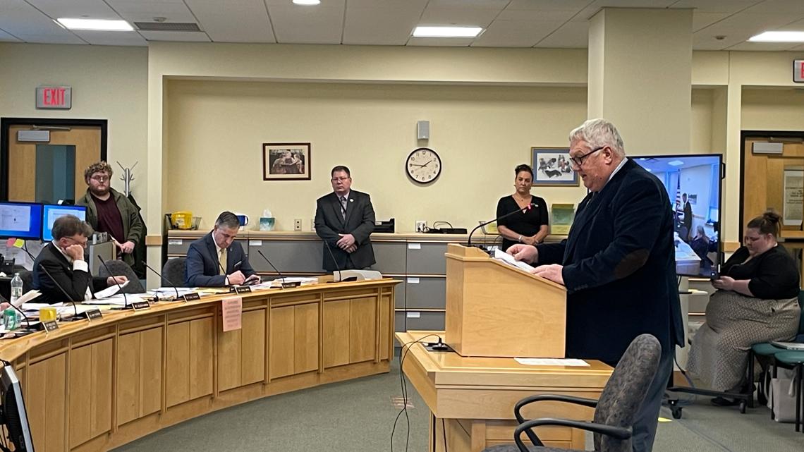 Lawmakers consider separating out Maine OCFS | newscentermaine.com
