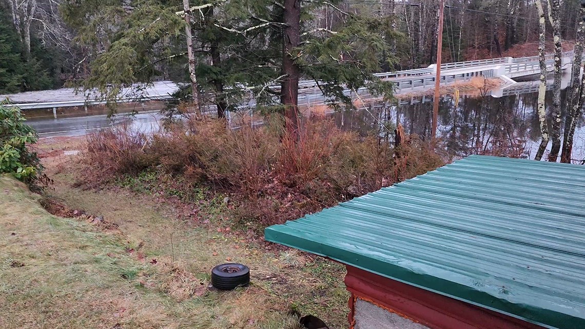 Water is going over Dutch Gap Bridge | newscentermaine.com