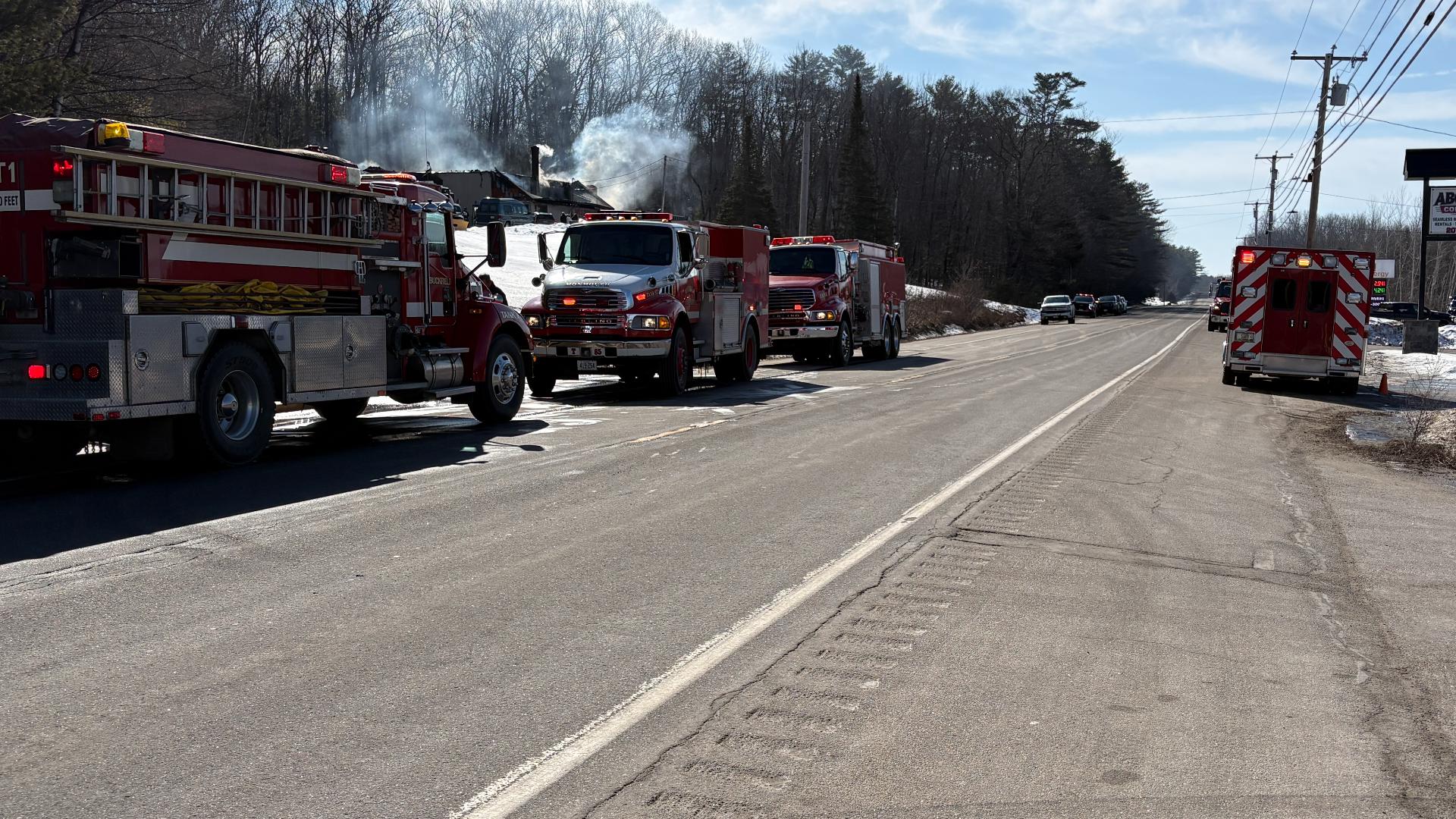 Route 4 reopens after auto repair shop fire in Turner | newscentermaine.com