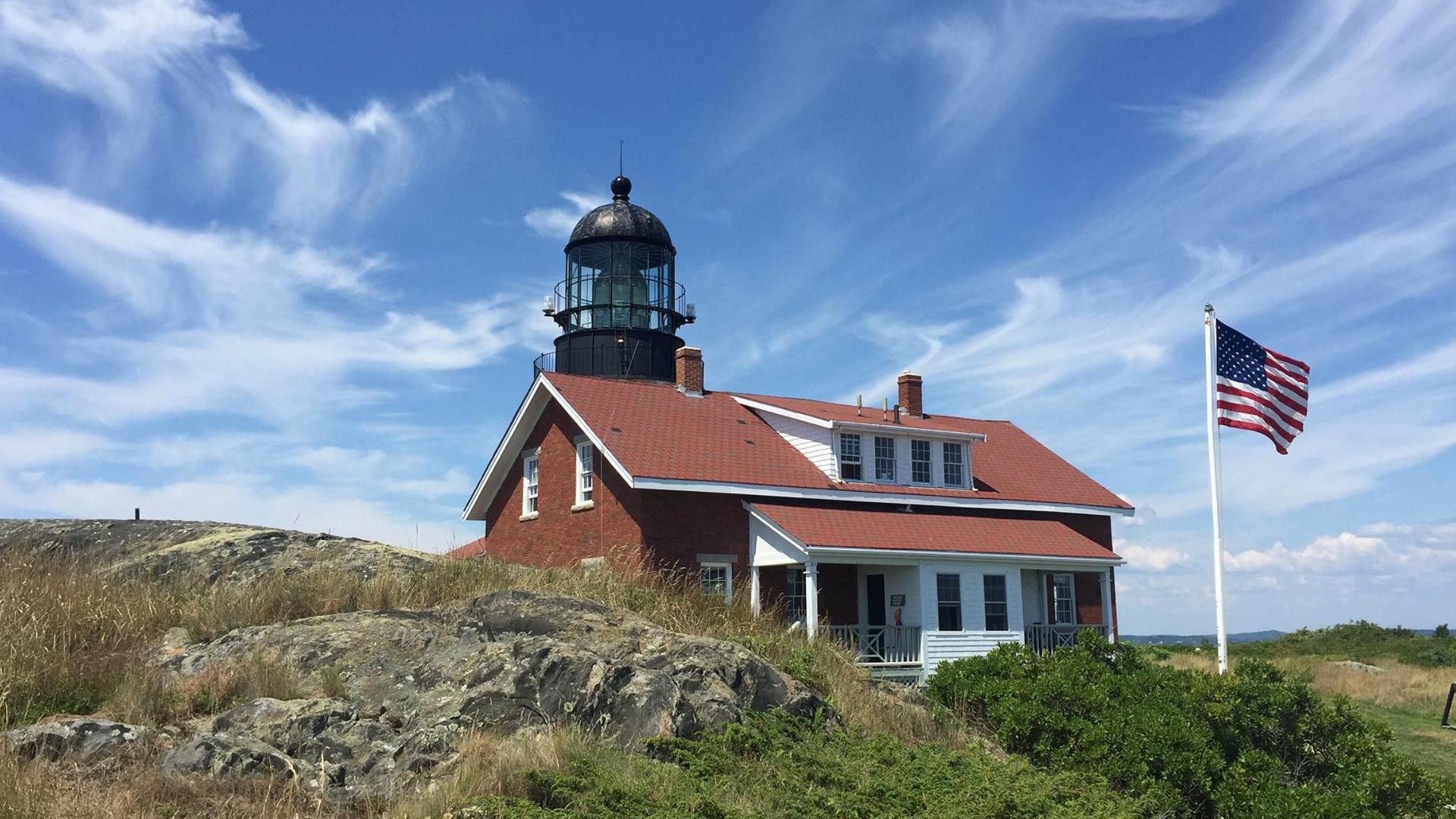 Maine lighthouse seeks couple to serve as lighthouse keepers for summer ...