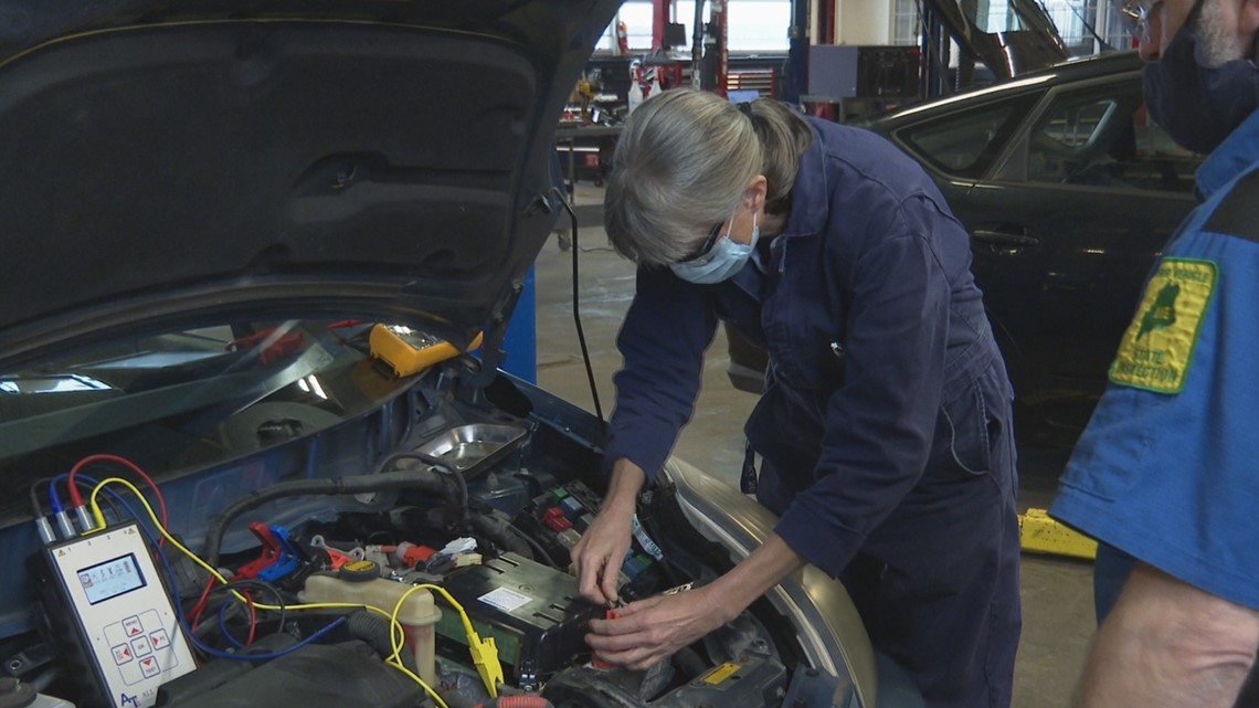 SMCC launches Automotive Technology Center | newscentermaine.com