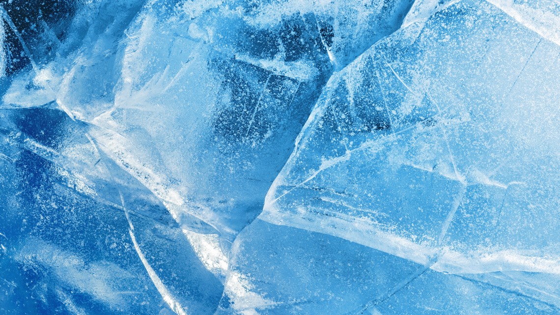 Cumberland, Maine, 3 people, 2 dogs fall through ice | newscentermaine.com