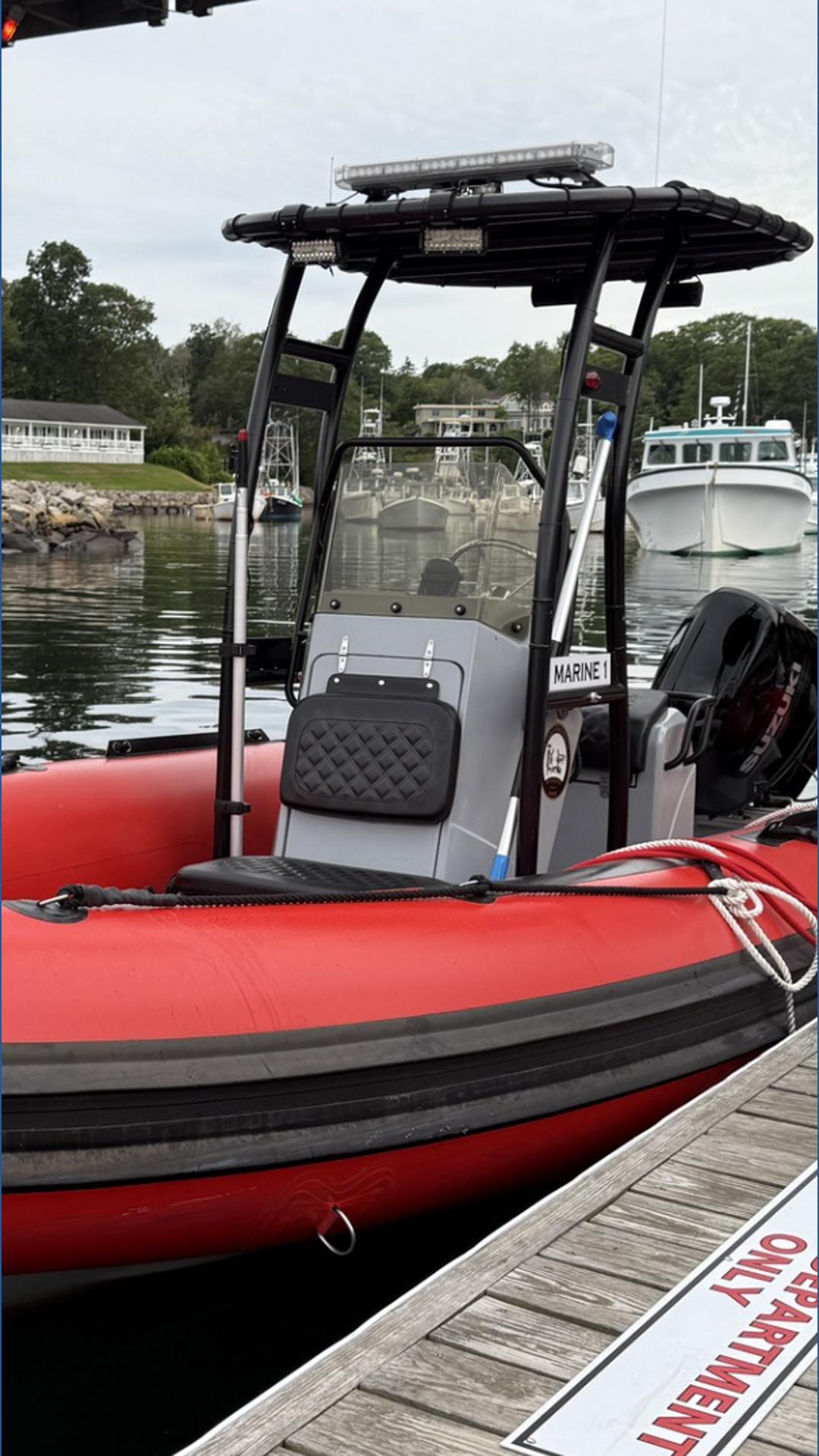Four people rescued after boat hits rocks off Wells beach ...