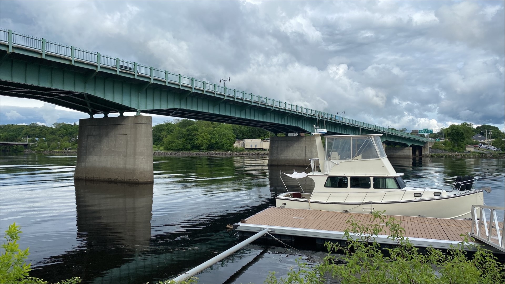 Unidentified man jumps from bridge in Bangor, officials say ...