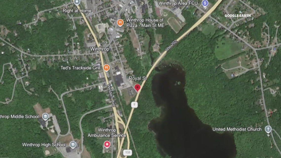 Winthrop, Maine crash on Route 202 leaves 1 dead, 2 injured | newscentermaine.com