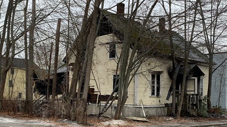 Saco fire heavily damages vacant duplex | newscentermaine.com
