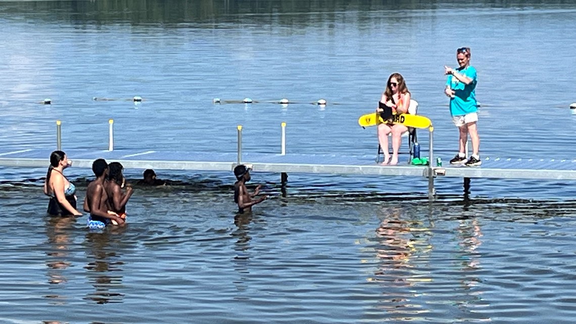 Camp helps to build friendships between deaf and hard of hearing ...