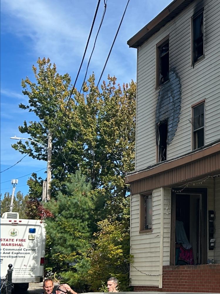 Portland firefighters respond to fire on St. Lawrence Street ...