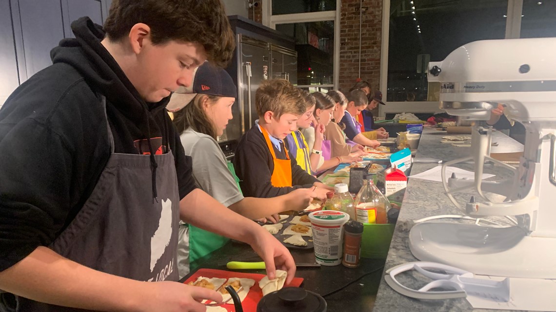 Kids' cooking classes teach kitchen skills, help others in need ...