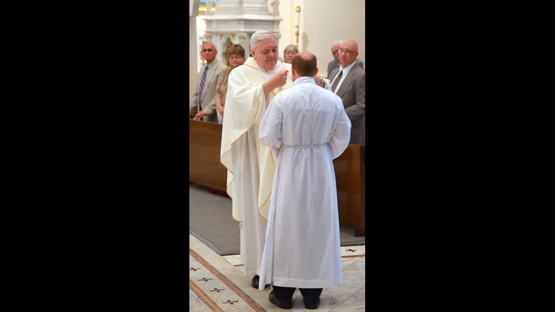 Alleged victims pursue civil court after priest is reinstated ...