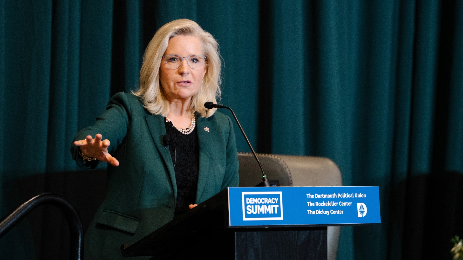 Liz Cheney urges NH primary voters to take stand against GOP ...