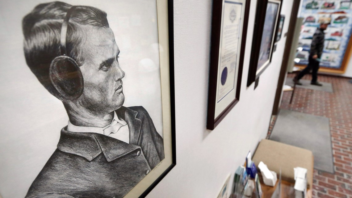 The inventor of modern earmuffs was celebrated in Farmington 40 years ...