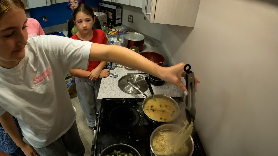 Students cook invasive crabs that threaten their town's economy ...