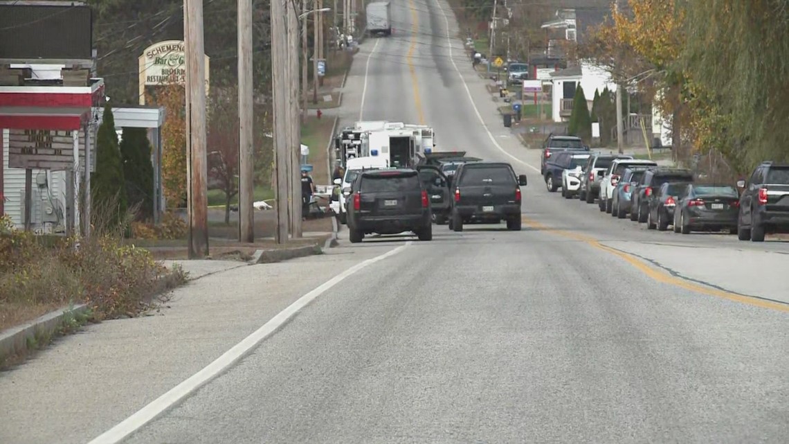 Maine shooting in Lewiston; updates on search for suspect ...
