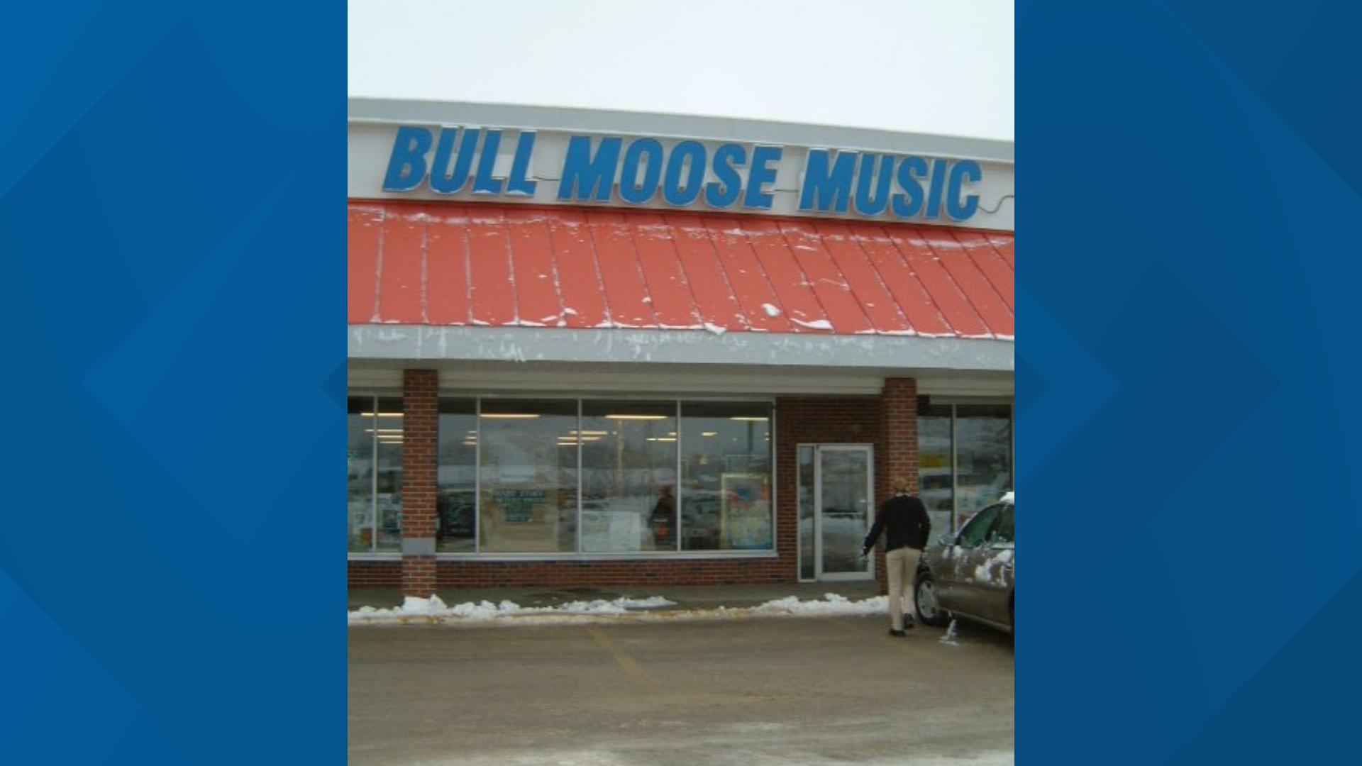 Bull Moose in Windham to close after three decades of hits ...