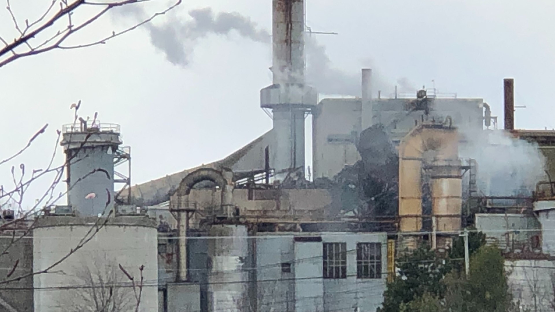 Investigators look at cause of the mill explosion in Jay, Maine ...