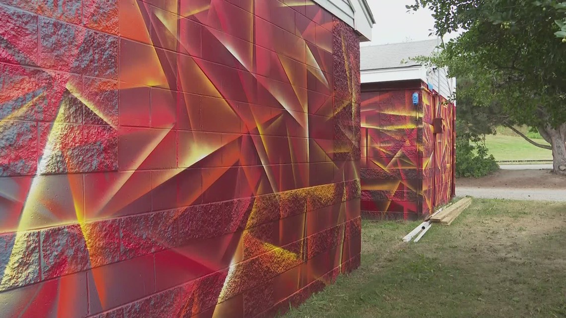 'The Color Wizard' uses his talent to brighten up Portland ...
