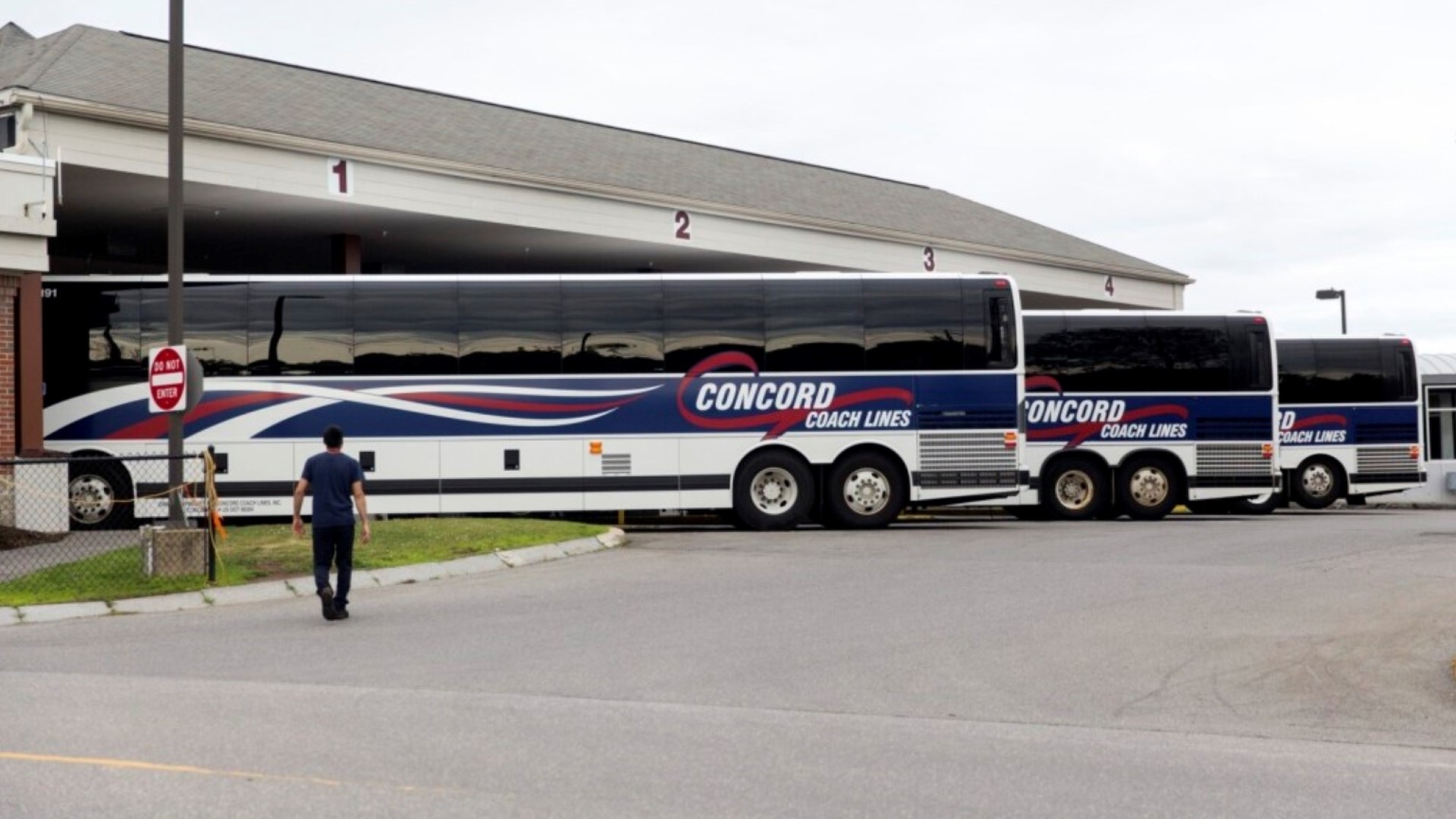 Concord Coach Lines to resume bus rides on August 16 | newscentermaine.com