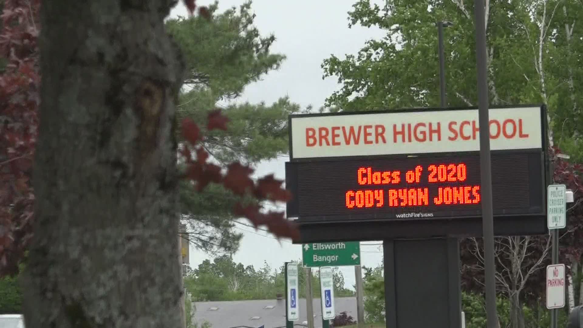 Brewer High School honors graduates | newscentermaine.com