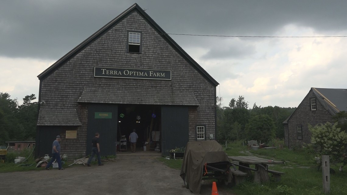 Fundraiser to help Appleton farmer in need of new roof ...