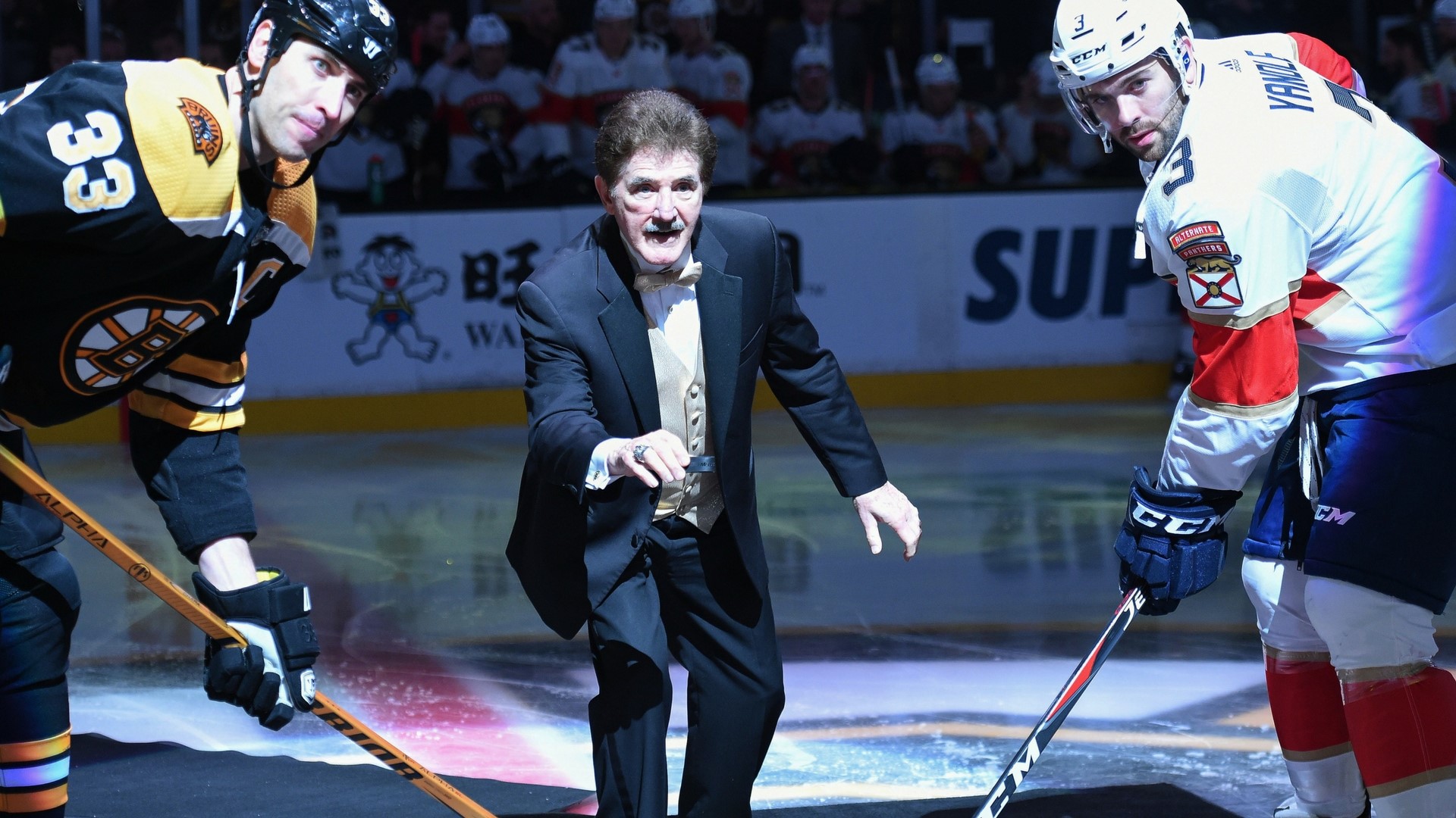 A fist-pumping farewell to Bruins icon, Rene Rancourt | newscentermaine.com