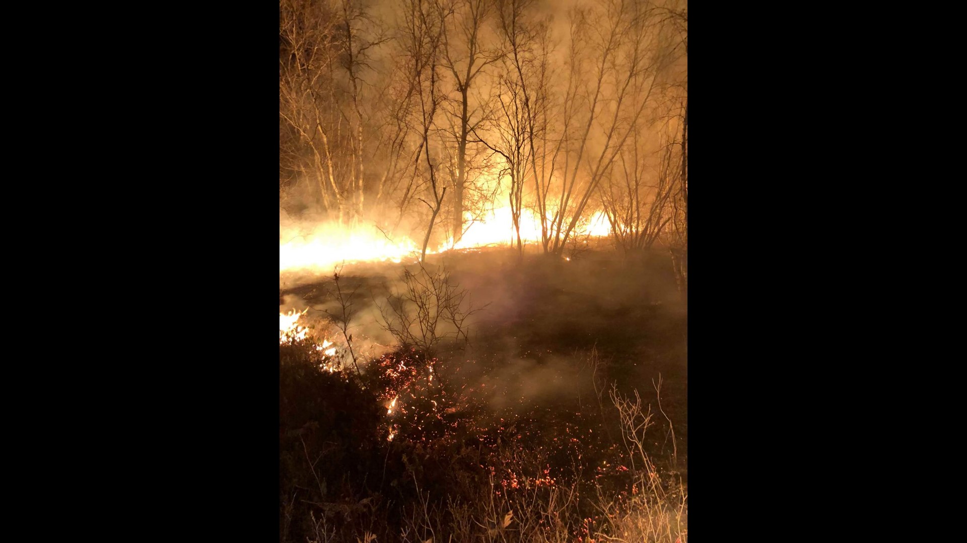 Maine wildfires scorch more than 100 acres in 24 hours ...