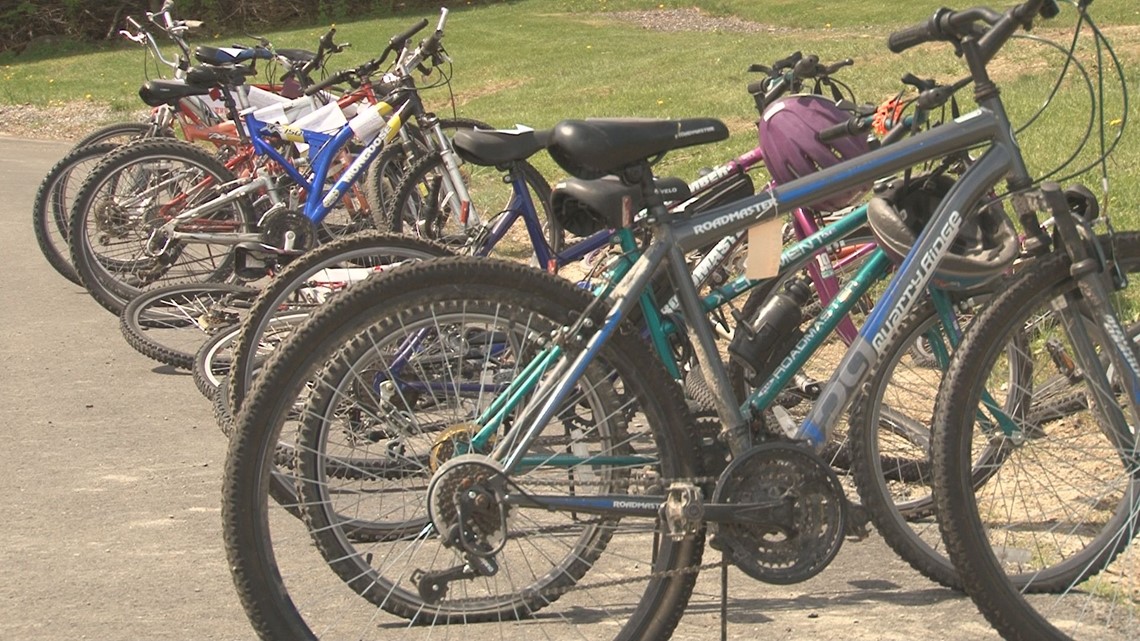 Police bike auction raises funds for community | newscentermaine.com