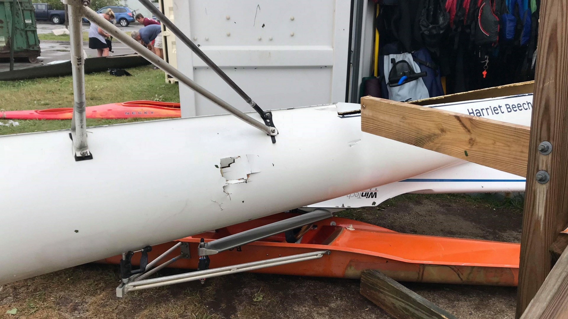 Rowing fleet wrecked without leaving dry land | newscentermaine.com