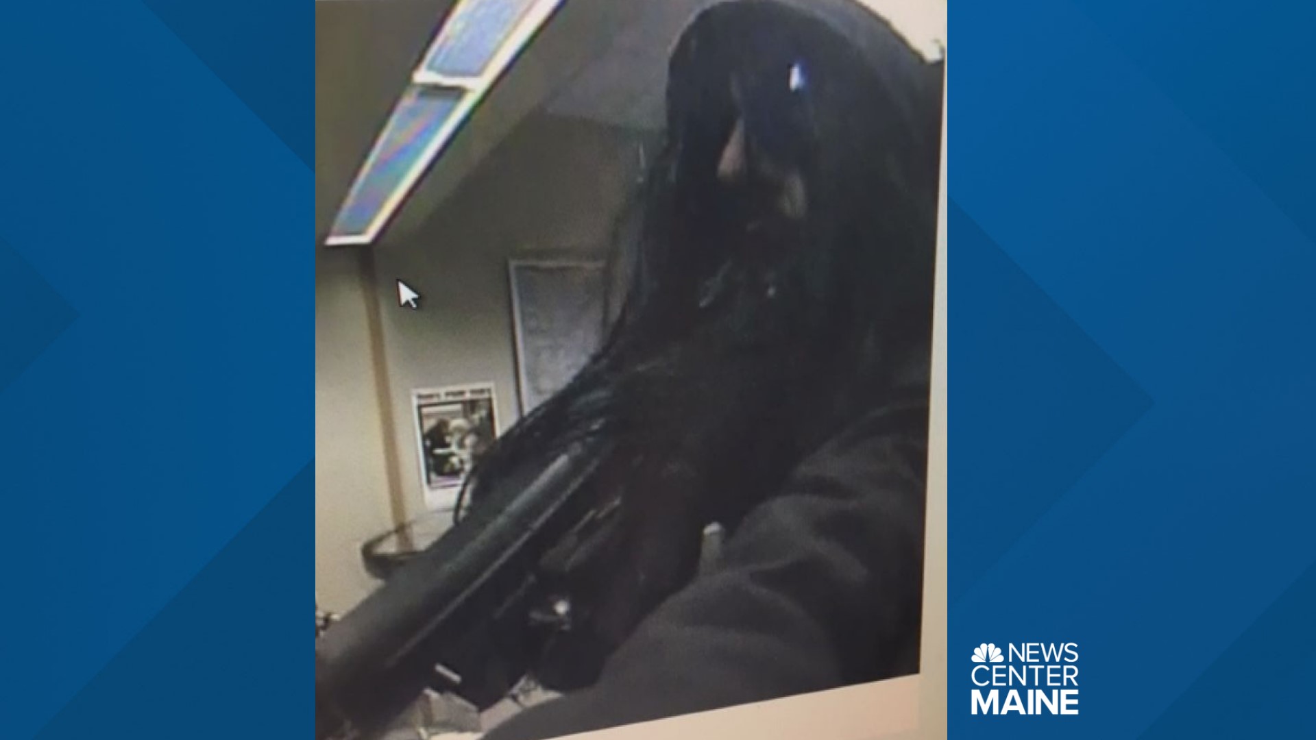 South Portland man pleads guilty to bank robbery involving bizarre ...