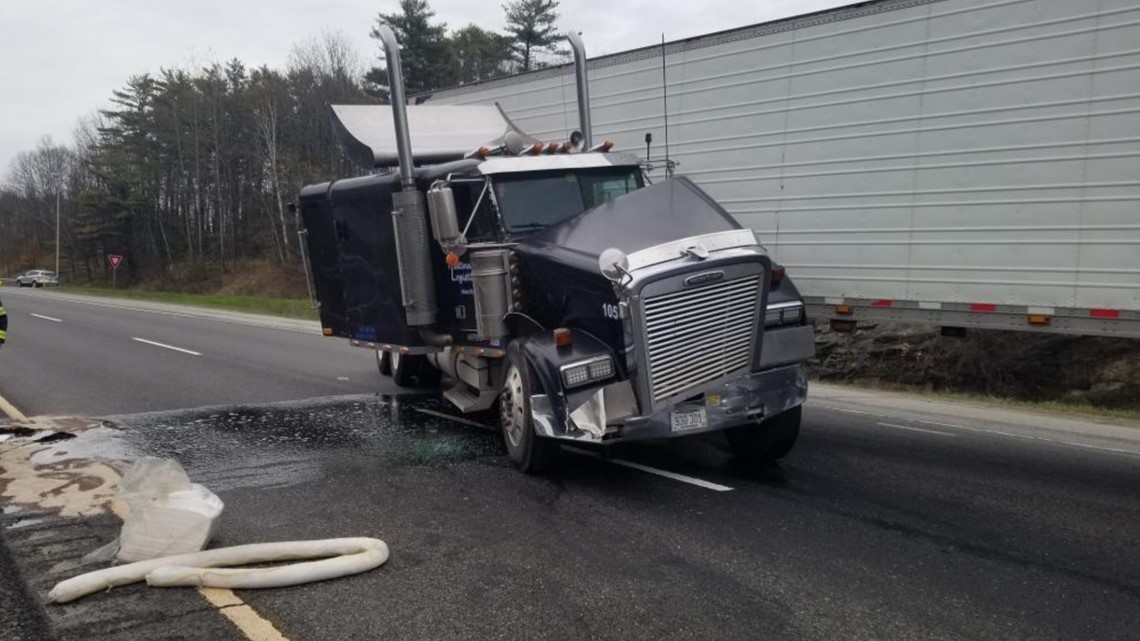 Tractor-trailer jackknife in Falmouth, Maine | newscentermaine.com