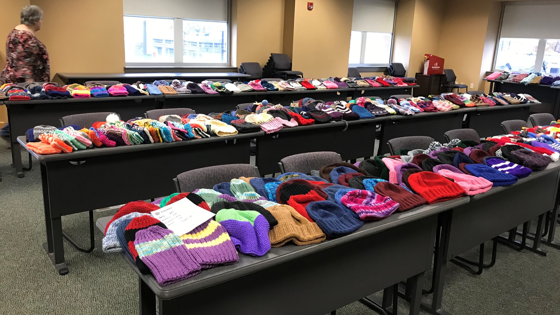 'Hats for the Homeless' donates more than just hats to Bangor area ...