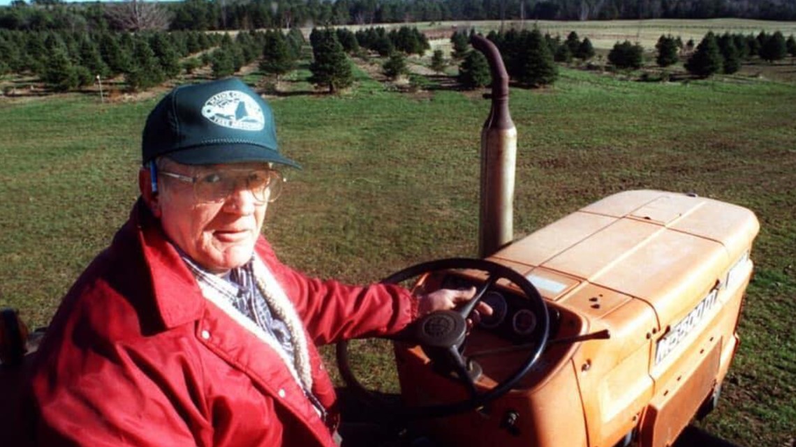 Hundreds celebrate Jim Pearson's life, after he was murdered in front ...